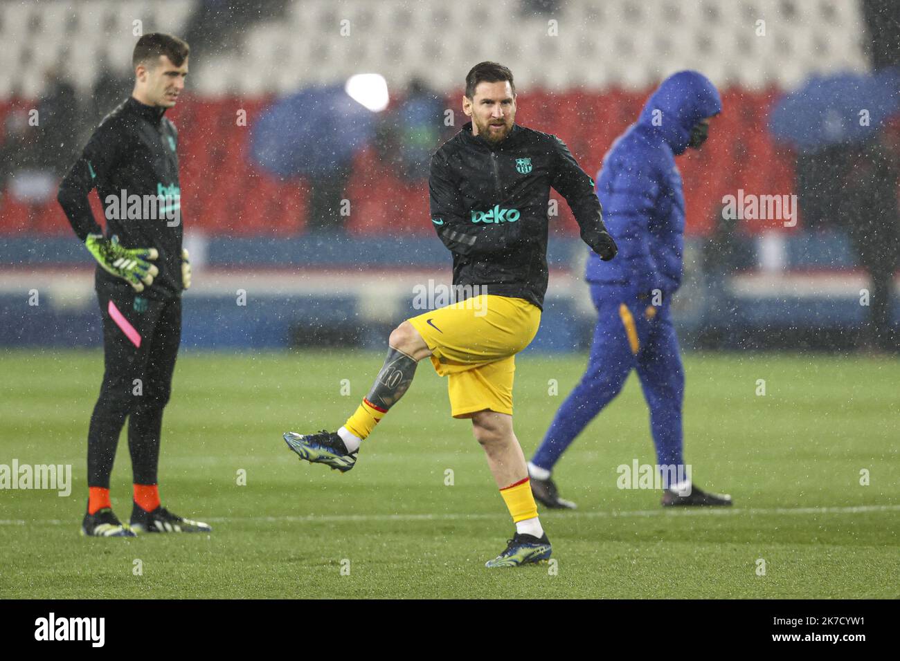 ©Sebastien Muylaert/MAXPPP - Lionel Messi of FC Barcelona during warmup ...