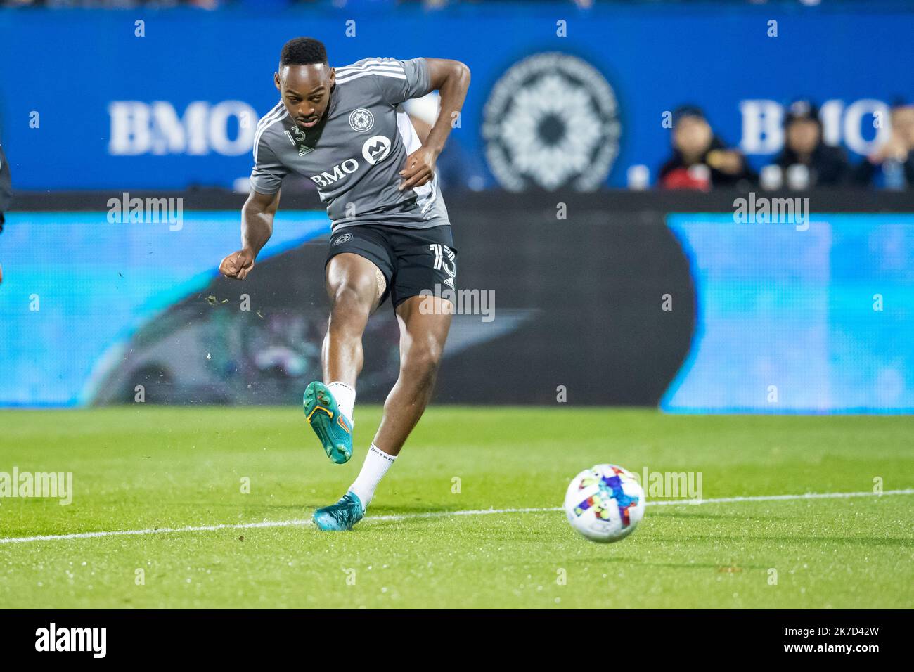 Montreal, Canada. 16th Oct, 2022. CF Montreal forward Mason Toye (13 ...