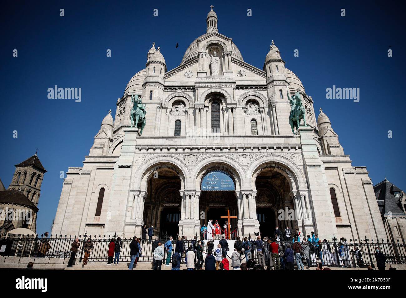 ©Thomas Padilla/MAXPPP - 02/04/2021 ; Paris, FRANCE ; CHEMIN DE CROIX ...