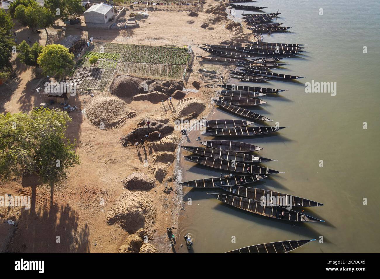 Jour afrique hi-res stock photography and images - Alamy