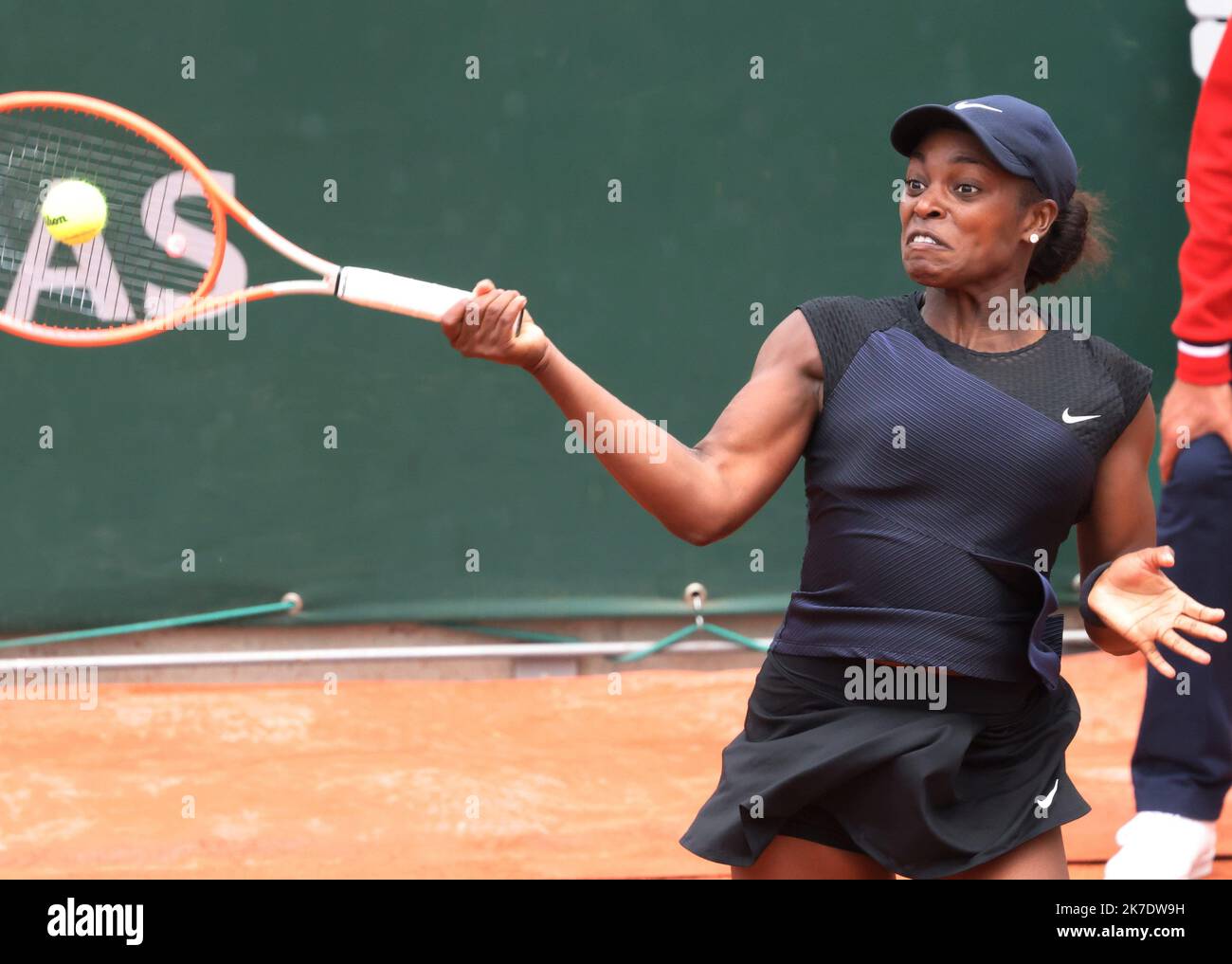 Court simone mathieu hi-res stock photography and images - Alamy