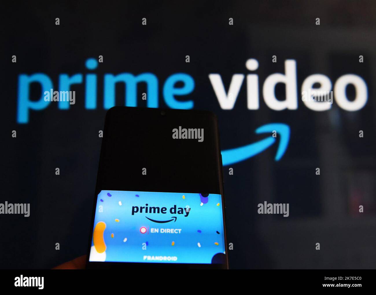 Symbole électronique hi-res stock photography and images - Alamy