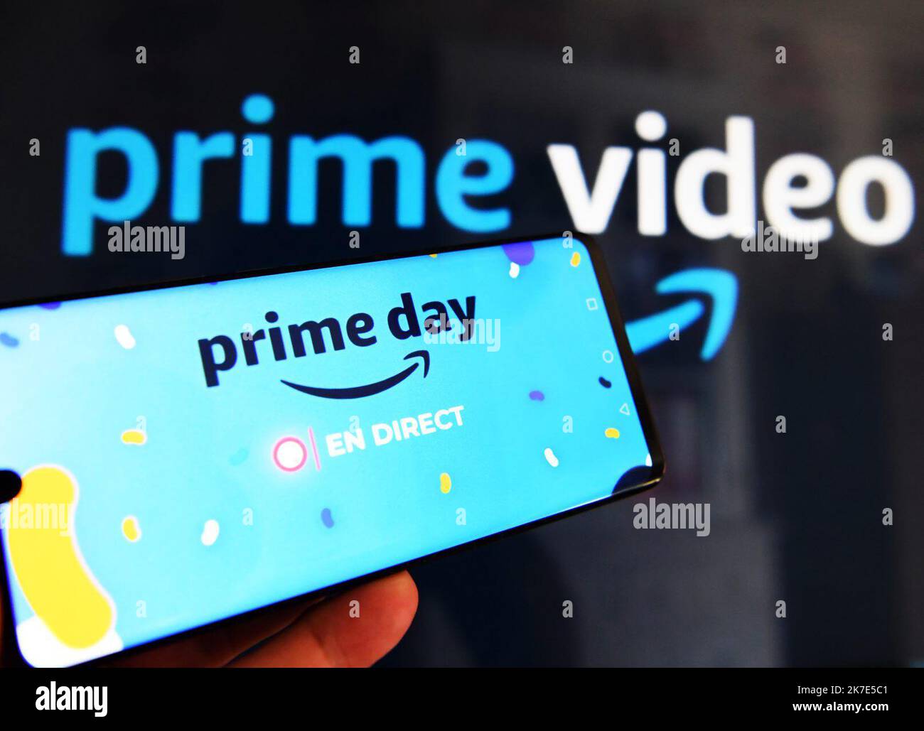 Symbole électronique hi-res stock photography and images - Alamy