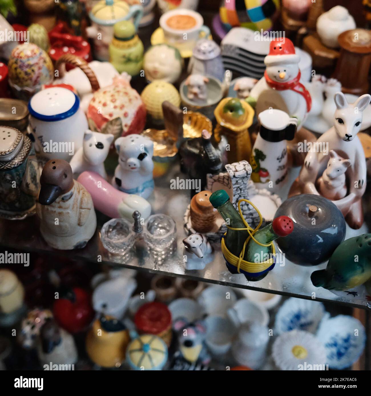 Les visiteurs font hi-res stock photography and images - Alamy