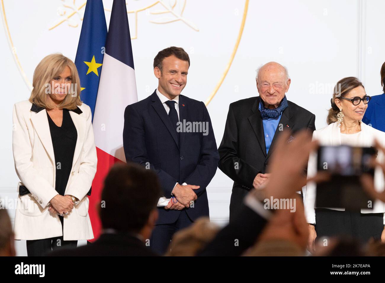 @ Pool/Jacques Witt/Maxppp, France, pari, 2021/07/08 Brigitte and ...