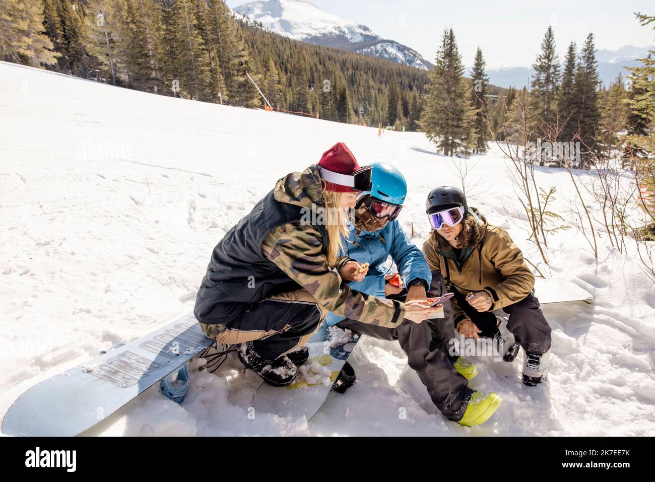 Smart goggles hi-res stock photography and images - Alamy