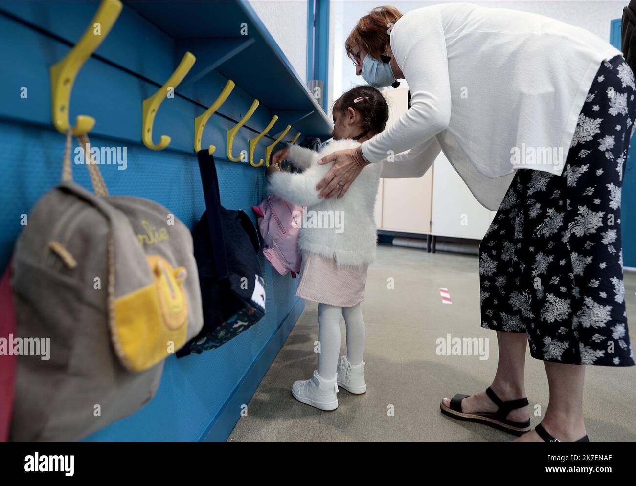 Jacques prevert school hi-res stock photography and images - Alamy