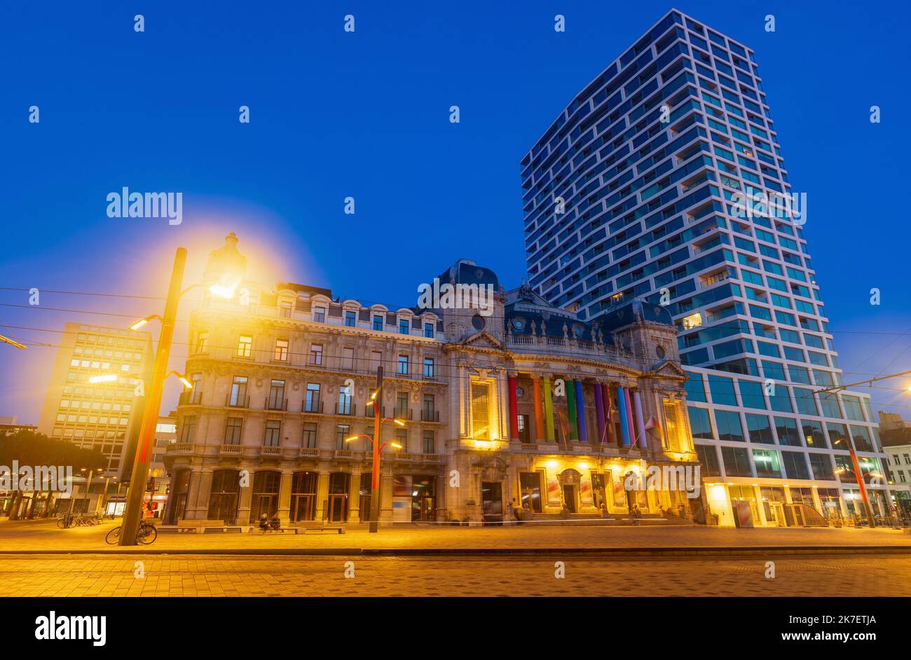 Theater house of antwerp hi-res stock photography and images - Alamy