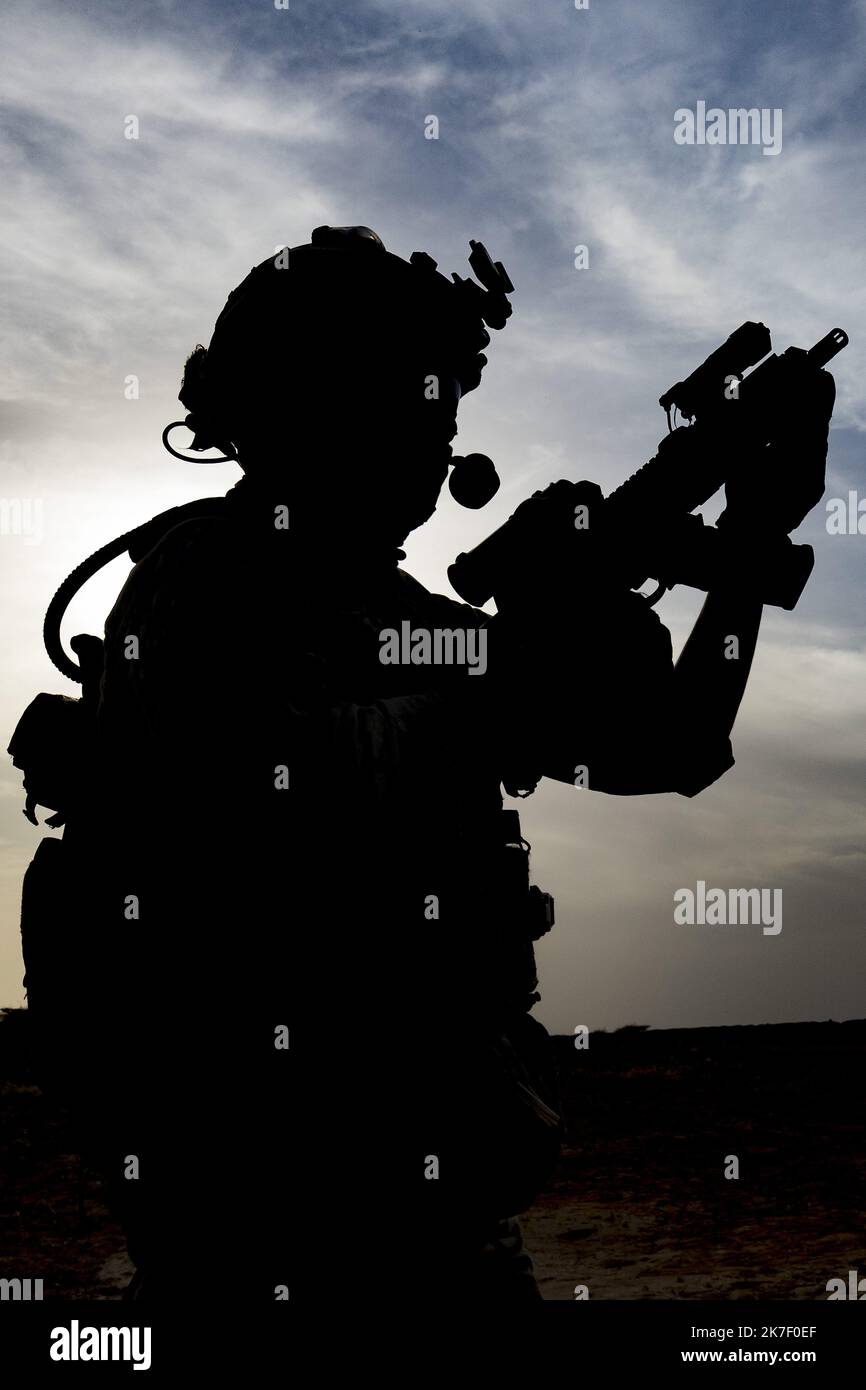 Soldats de marine hi-res stock photography and images - Alamy