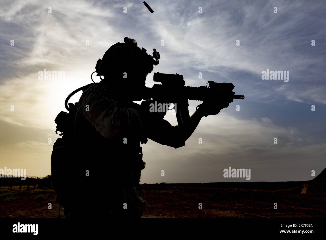 Takuba hi-res stock photography and images - Alamy