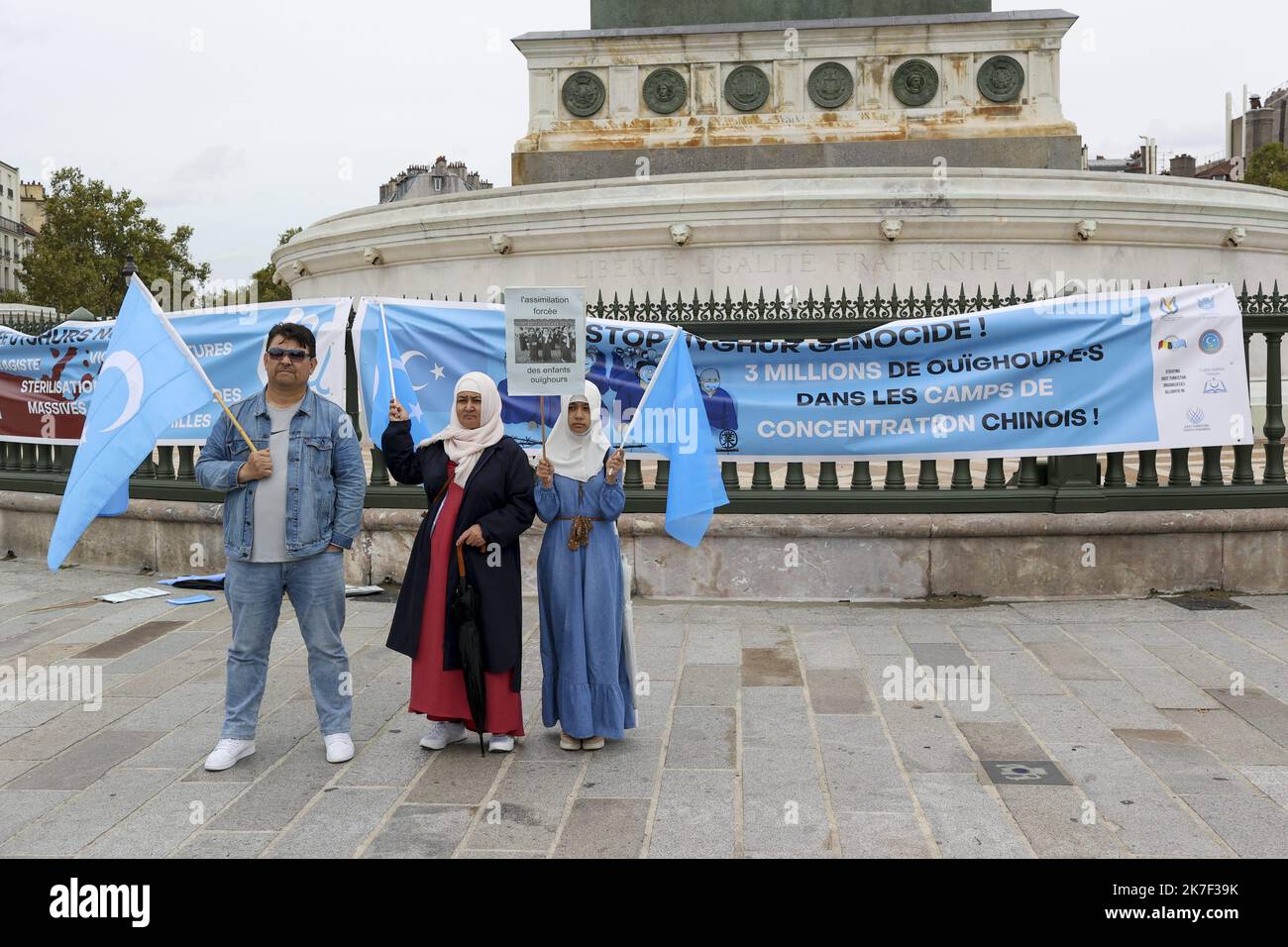 ©Sebastien Muylaert/MAXPPP - A l'appel de l'institut ouighour d'Europe ...