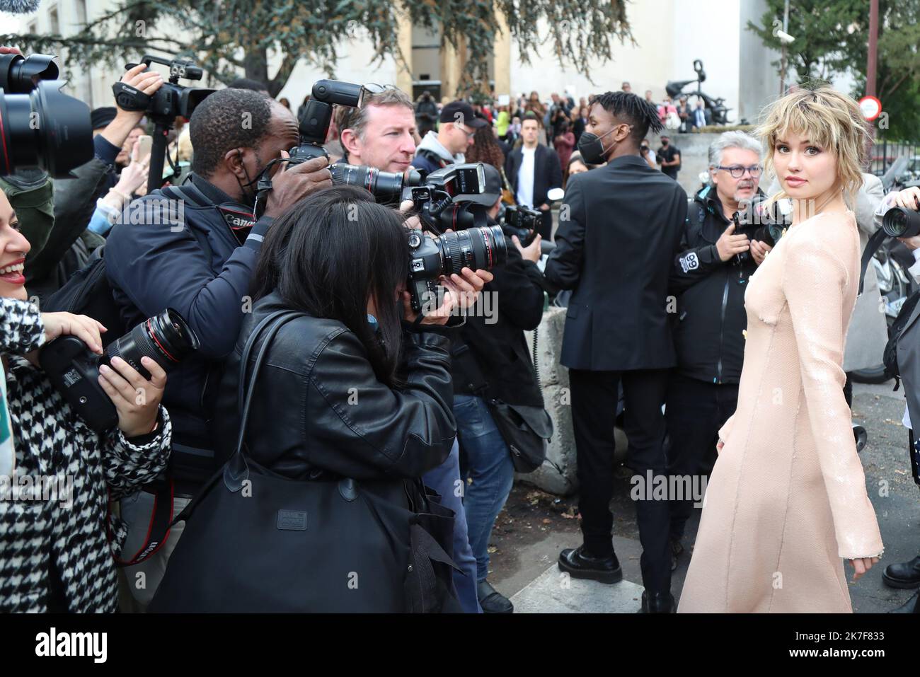 ©Pierre Teyssot/MAXPPP ; Giambattista Valli guests at the 2021 Paris ...