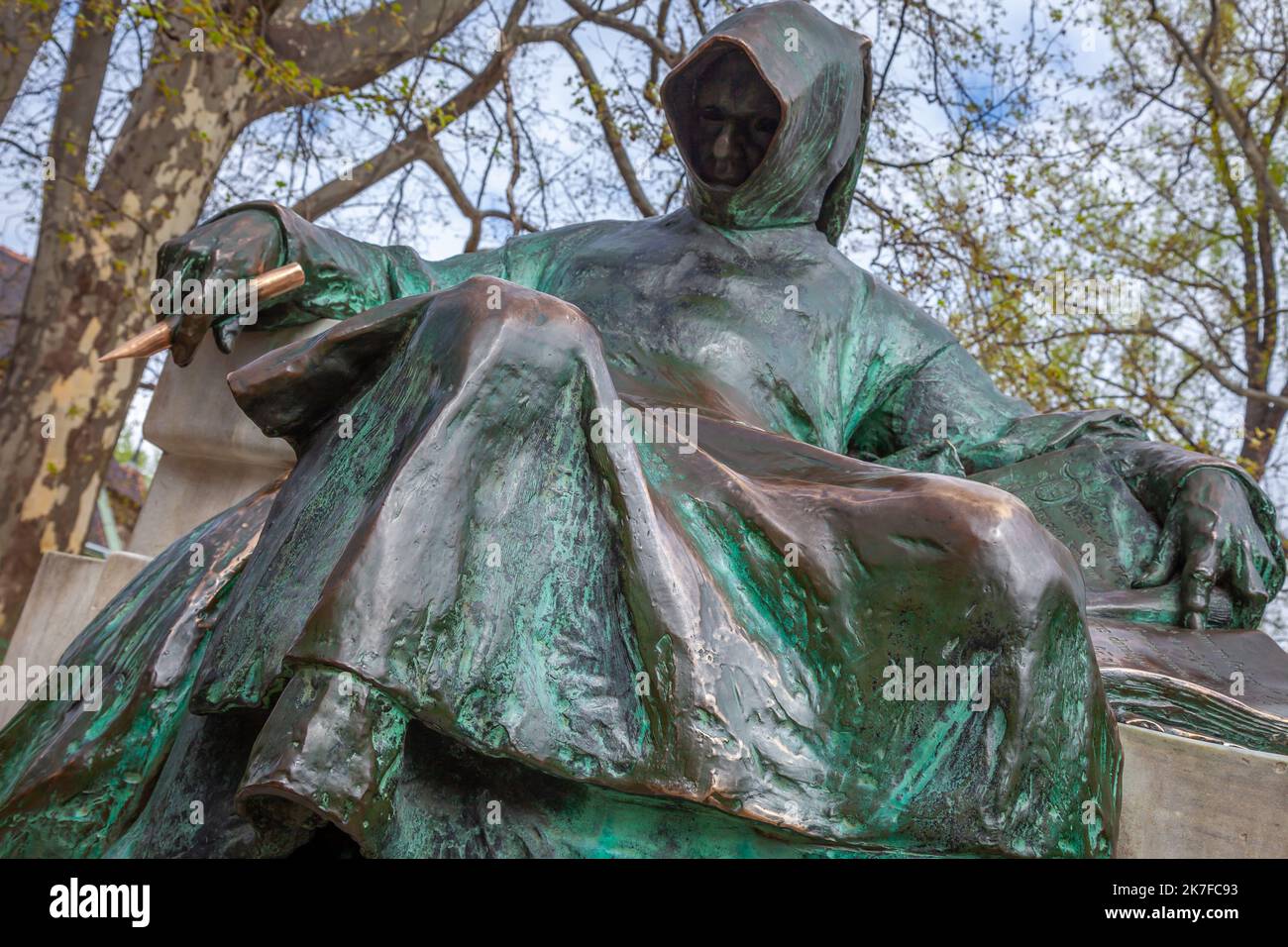 Anonymous notary of king bela hi-res stock photography and images - Alamy