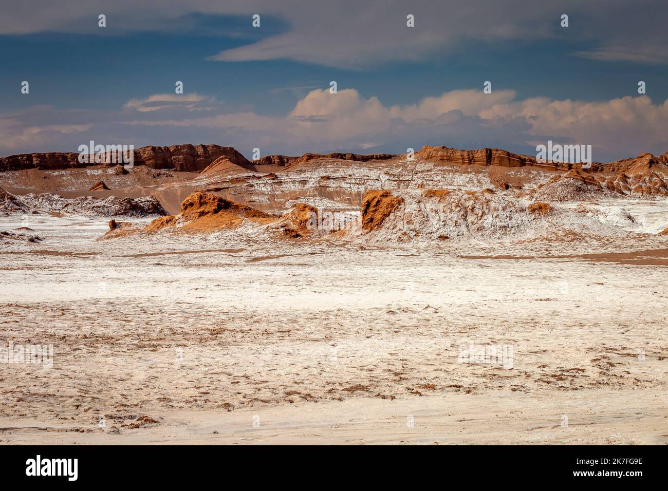 Moon Valley, Valle de la Luna at sunset, Atacama desert, Chile, South America Stock Photo - Alamy