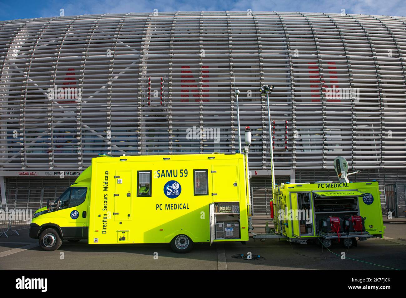 ©PHOTOPQR/VOIX DU NORD/PASCAL BONNIERE ; 10/11/2021 ; PC medical SAMU ...