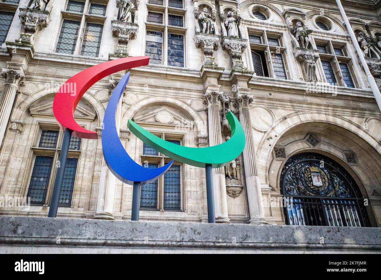 Symbole des paralympiques hi-res stock photography and images - Alamy