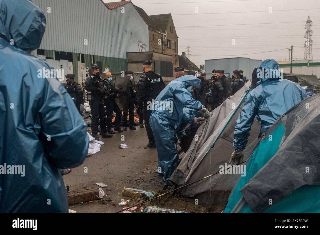 Couteau de police hi-res stock photography and images - Alamy