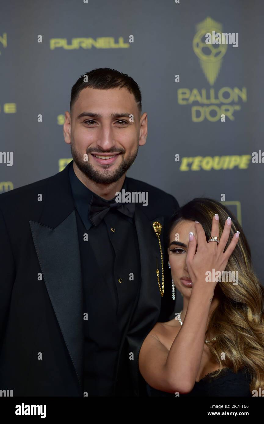 Alessia elefante hi-res stock photography and images - Alamy