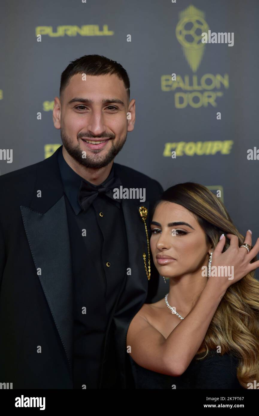 Alessia elefante hi-res stock photography and images - Alamy