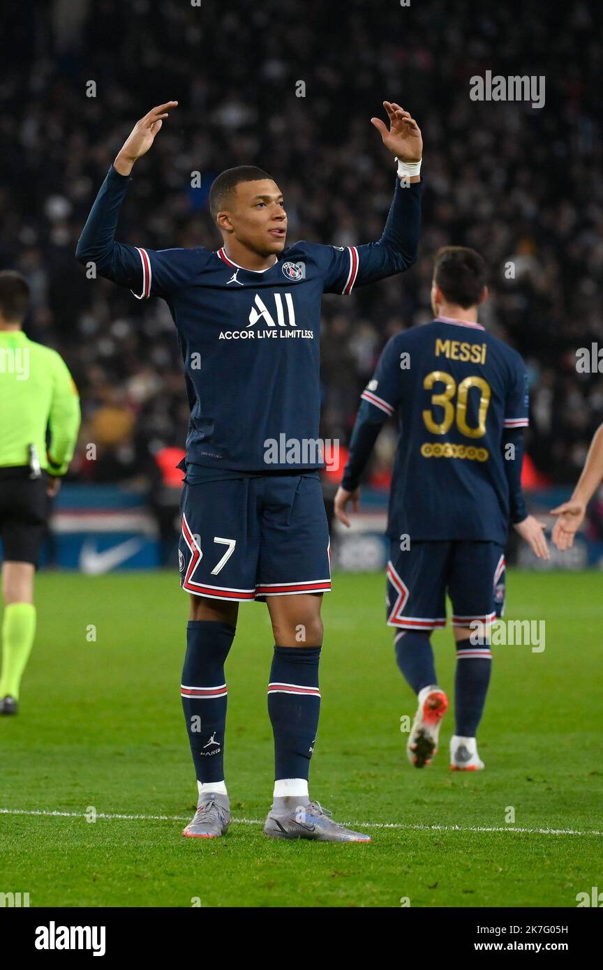 Mbappe celebration 2021 hi-res stock photography and images - Alamy
