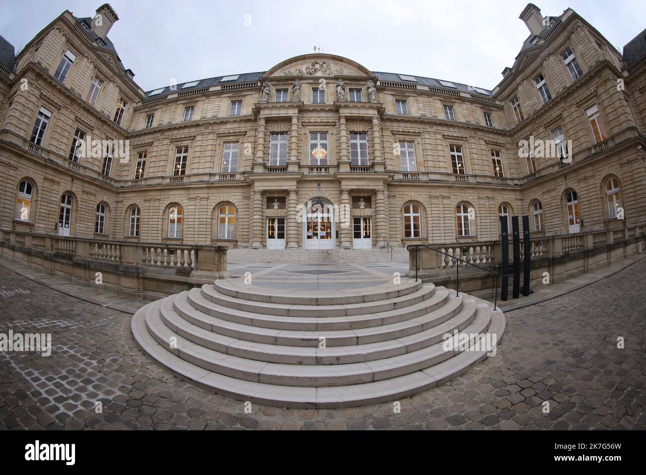 Système politique français hi-res stock photography and images - Alamy