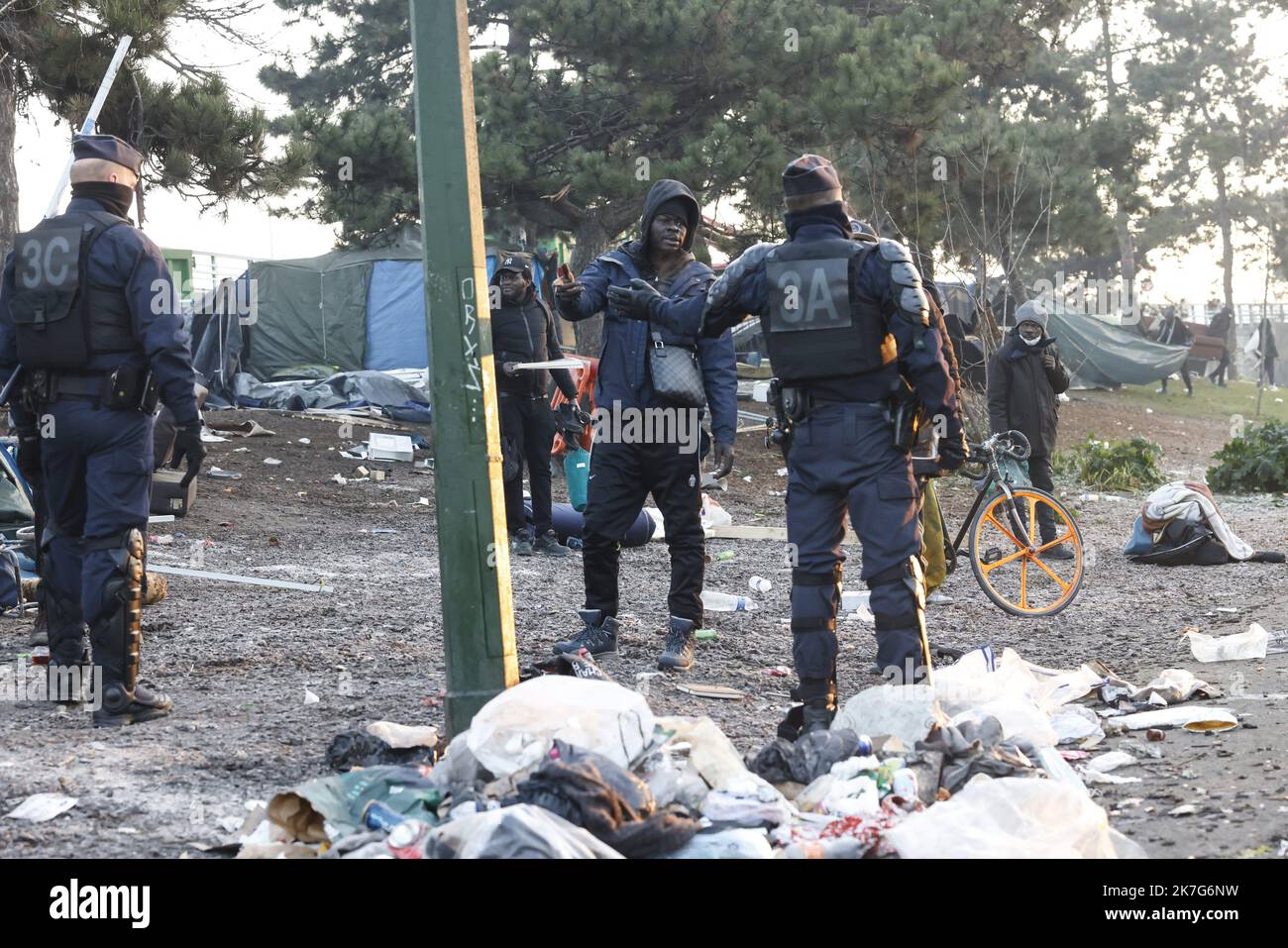 Toxicomane paris hi-res stock photography and images - Alamy