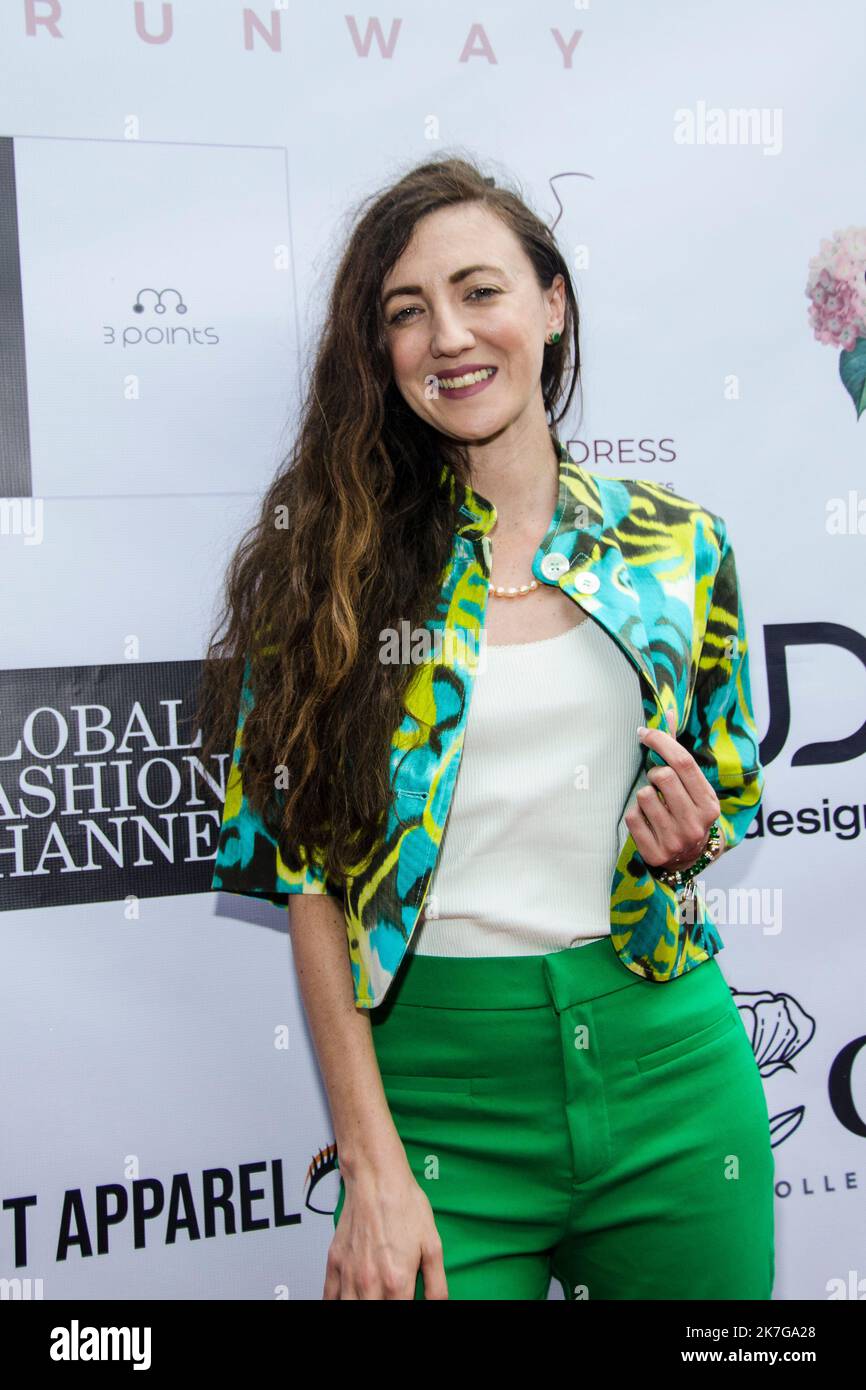 Lumiere fashion show hi-res stock photography and images - Alamy