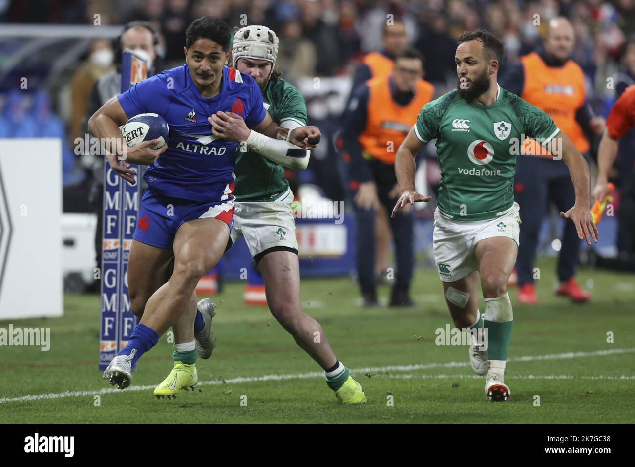 Yoram moefana hi-res stock photography and images - Alamy