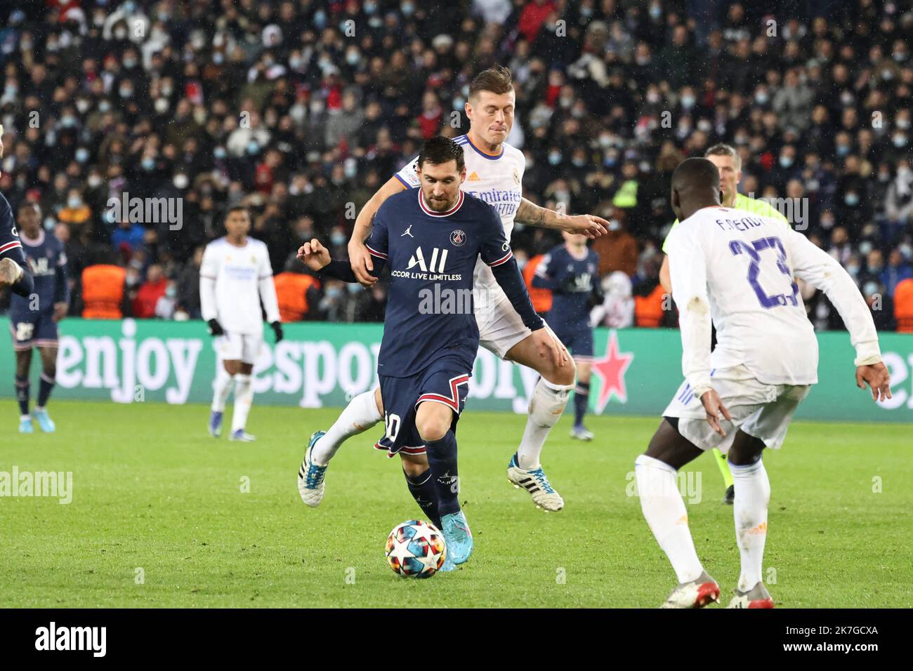 Messi psg 2022 hi-res stock photography and images - Alamy