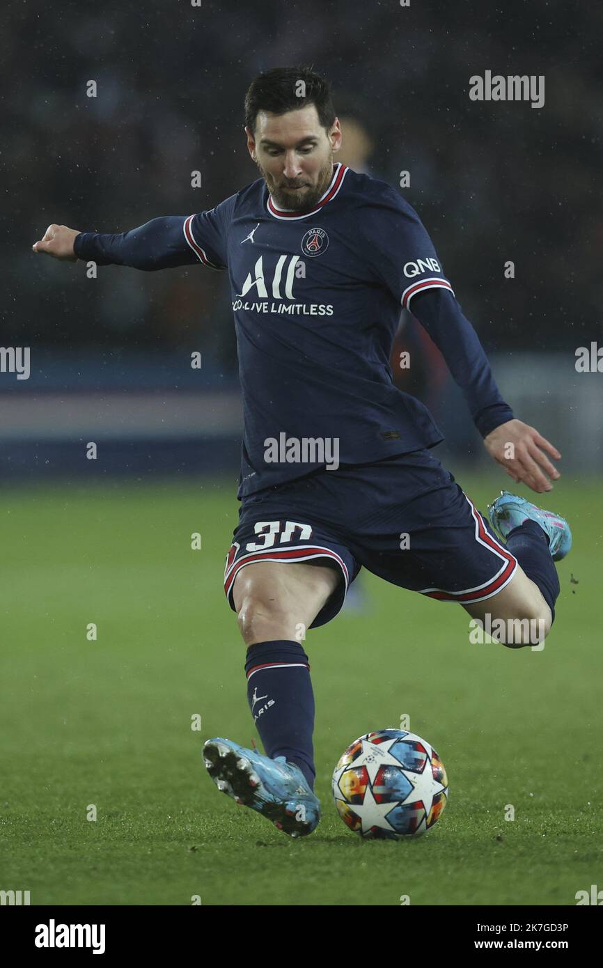 ©Sebastien Muylaert/MAXPPP - Paris 15/02/2022 Lionel Messi of Paris ...