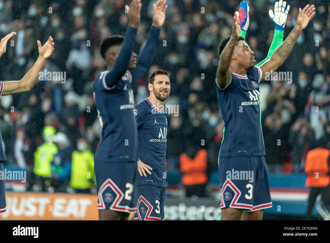 Match de football masculin hi-res stock photography and images - Alamy