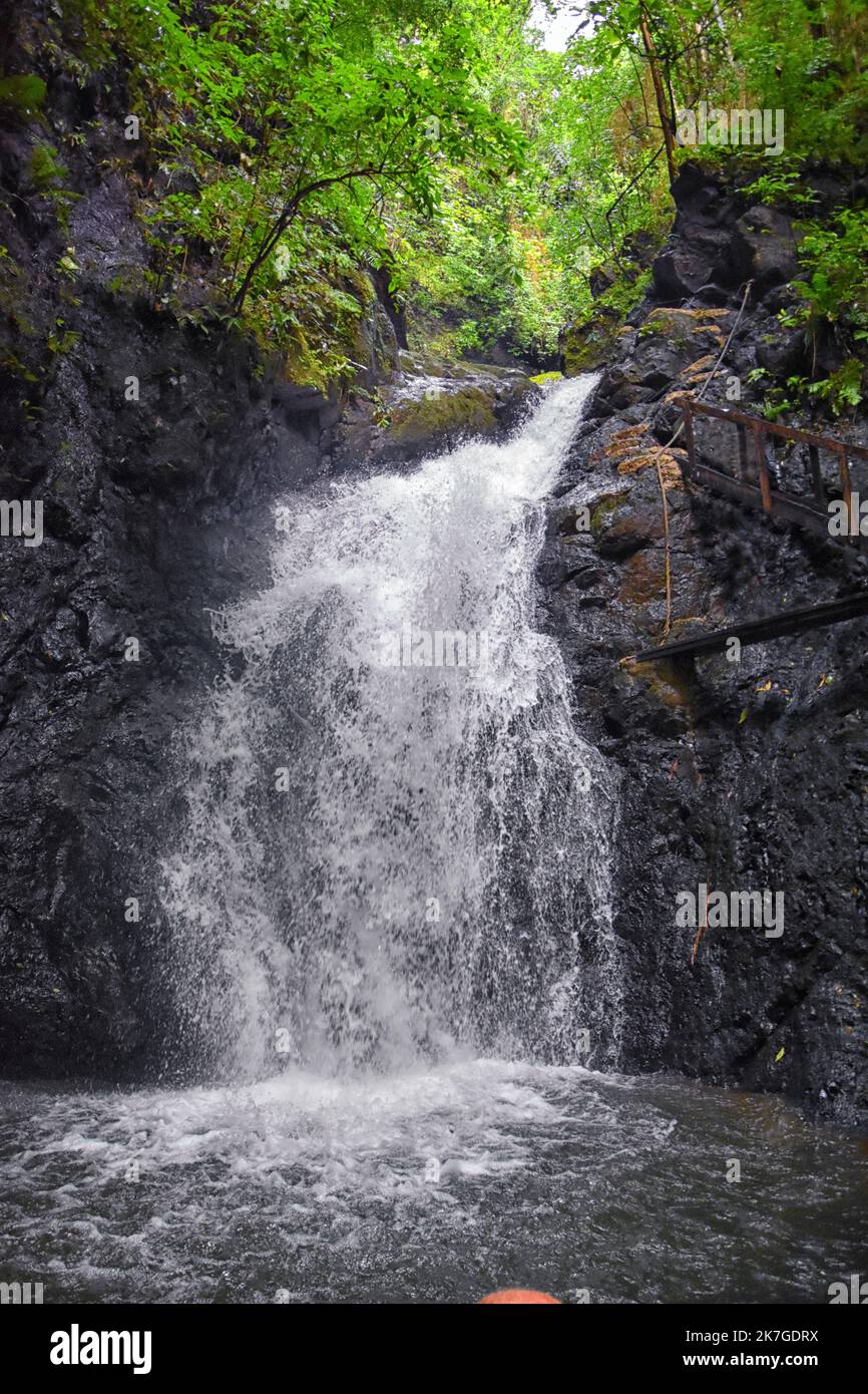 Waterfall Jaco Costa Rica, Catarastas Valle Encantado - Hidden ...