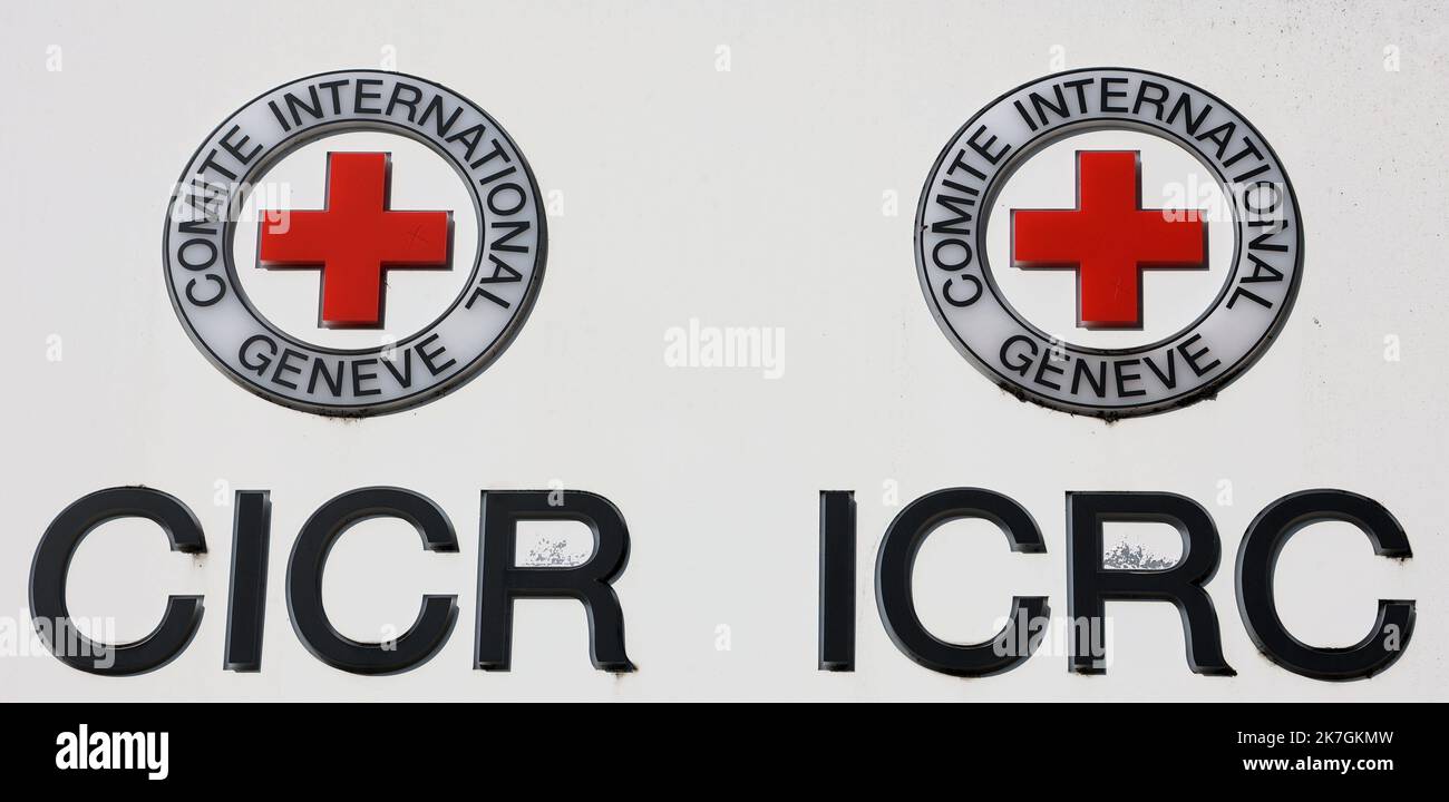 Icrc logo hi-res stock photography and images - Alamy