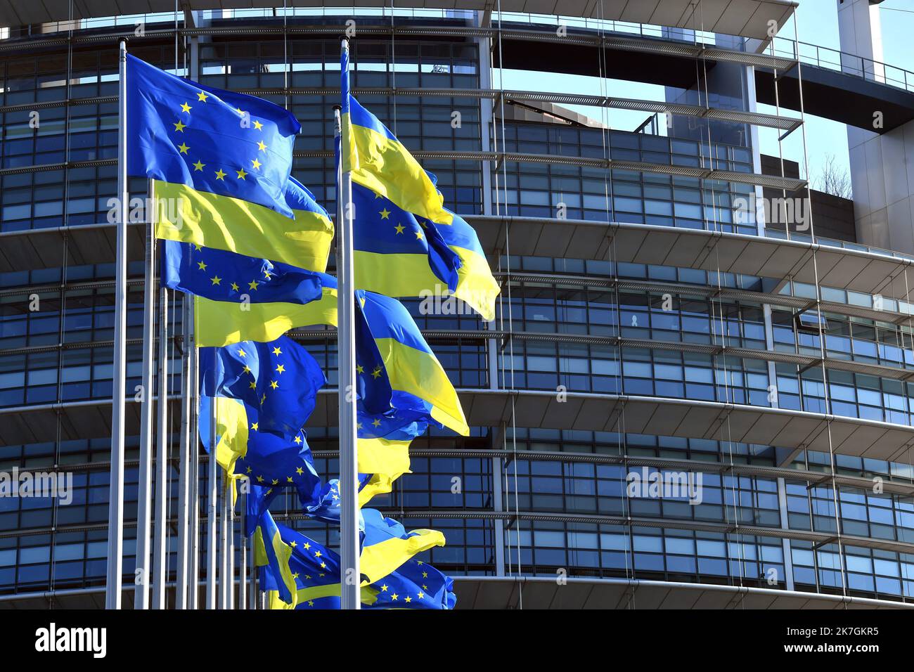 ©PHOTOPQR/DNA/Laurent REA ; Strasbourg ; 07/03/2022 ; Les drapeaux de l ...
