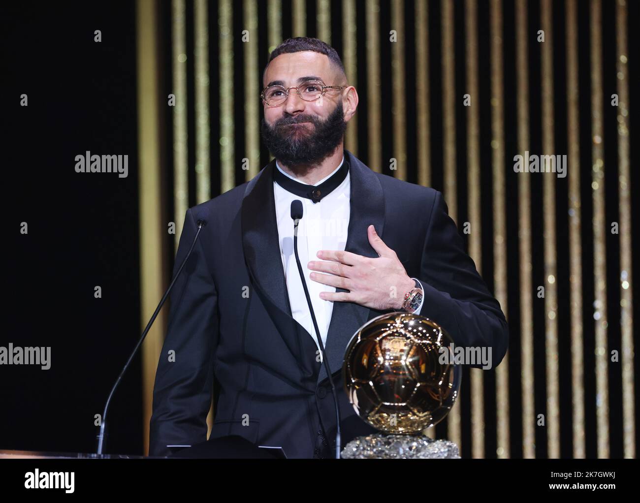 Paris, France. 17th Oct, 2022. Real Madrid's French forward Karim ...