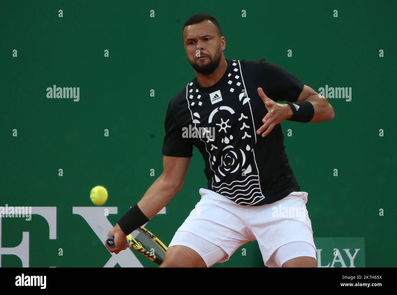 ©Laurent Lairys/MAXPPP - Jo-Wilfried Tsonga of France during the Rolex Monte-Carlo Masters 2022 ...