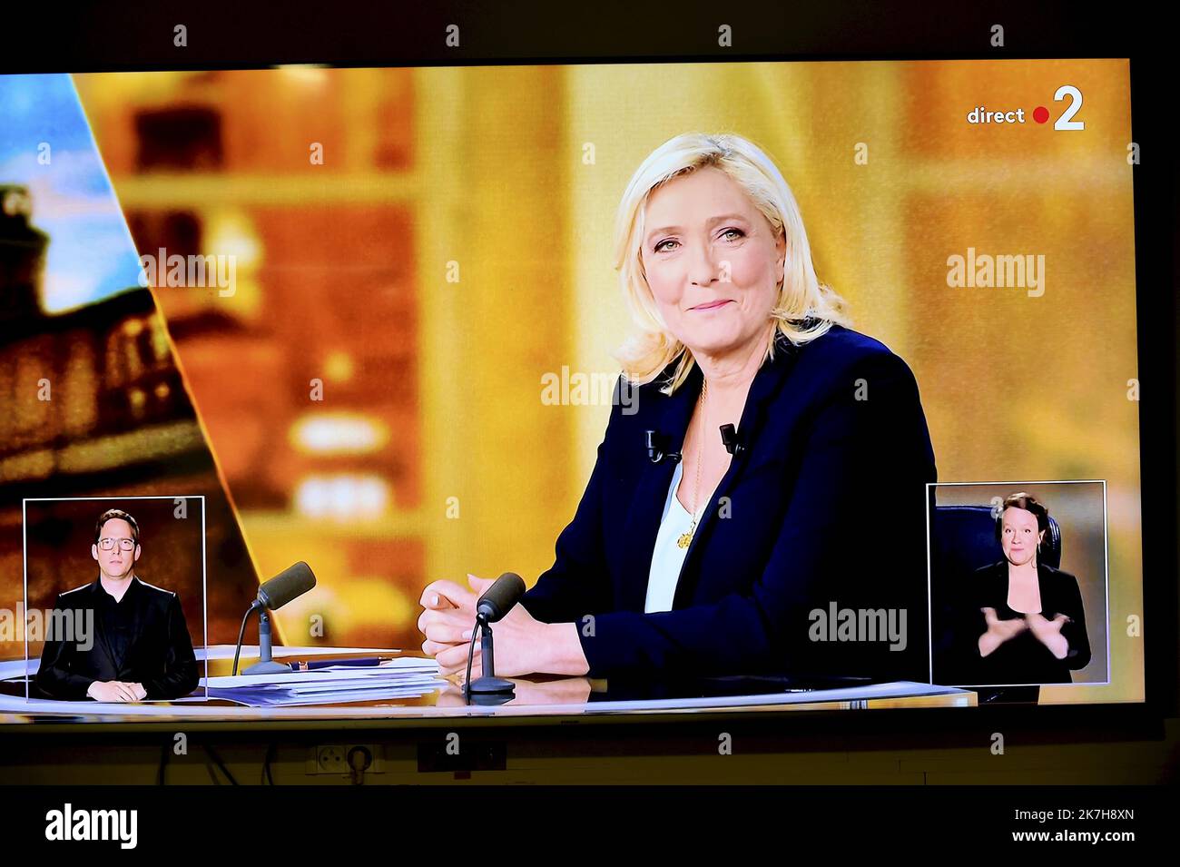 Liberal libre hi-res stock photography and images - Alamy