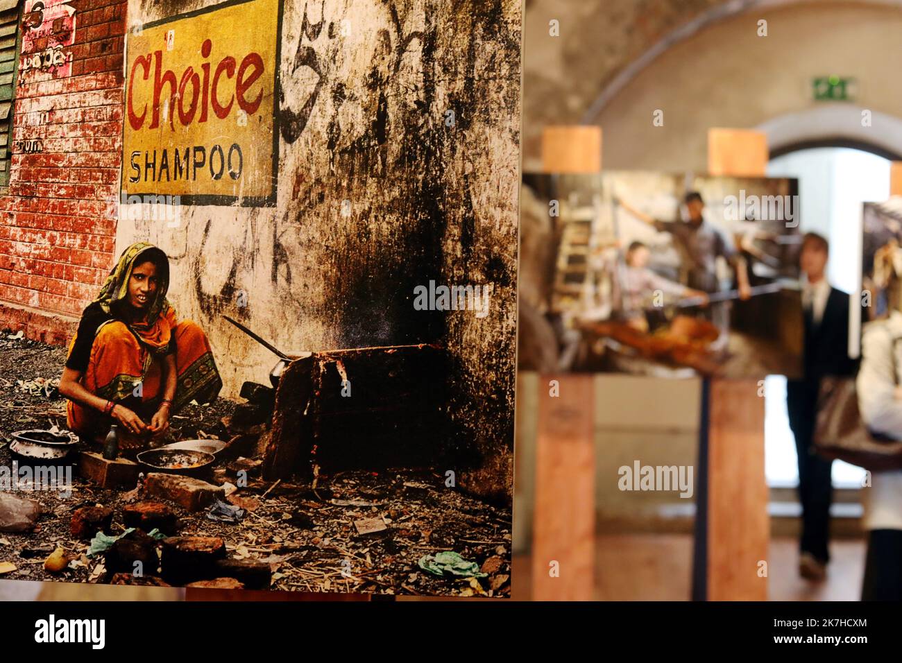 Steve mccurry photos hi-res stock photography and images - Alamy