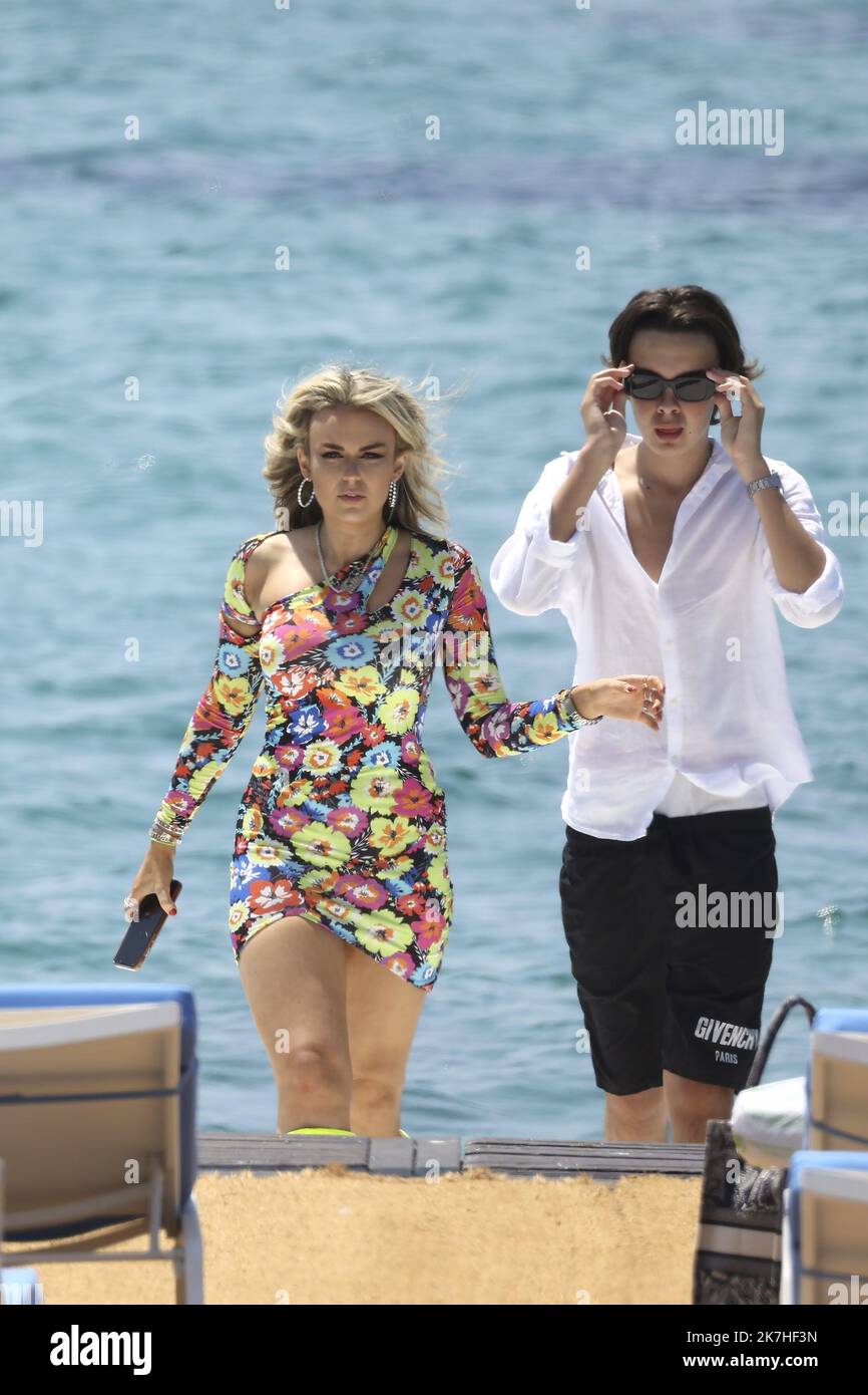 ©Francois Glories/MAXPPP - 17/05/2022 UK singer Tallia Storm with her ...