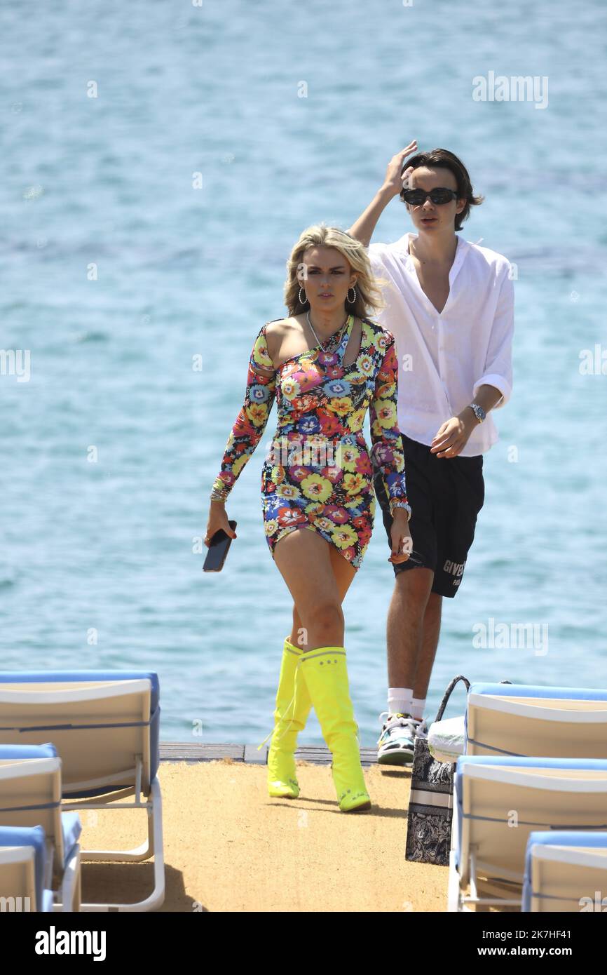 ©Francois Glories/MAXPPP - 17/05/2022 UK singer Tallia Storm with her ...