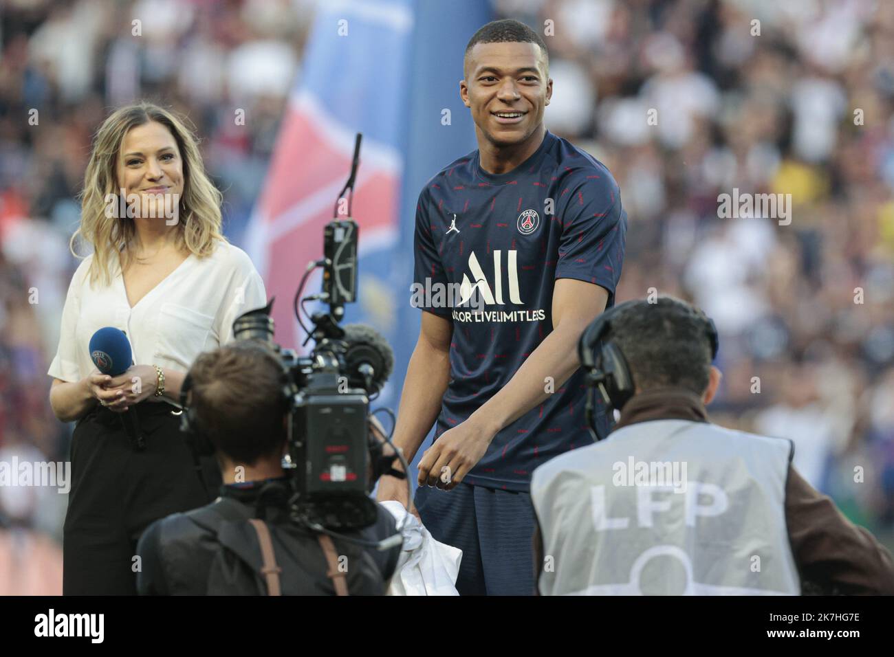 ©Sebastien Muylaert/MAXPPP - Paris 21/05/2022 Kylian Mbappe´ poses after extending his contract ...