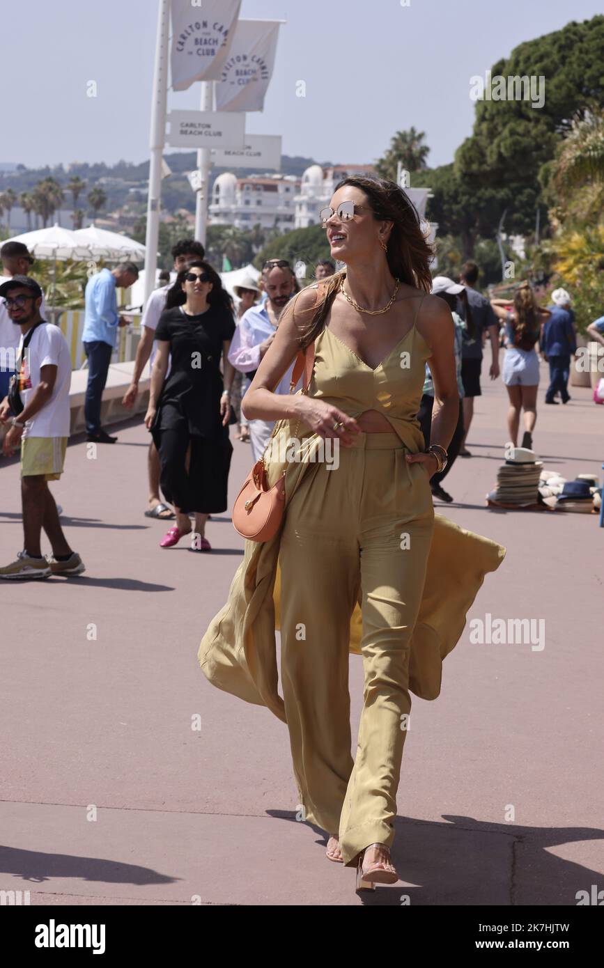 ©Francois Glories/MAXPPP - 21/05/2022 The Brazilian supermodel ...