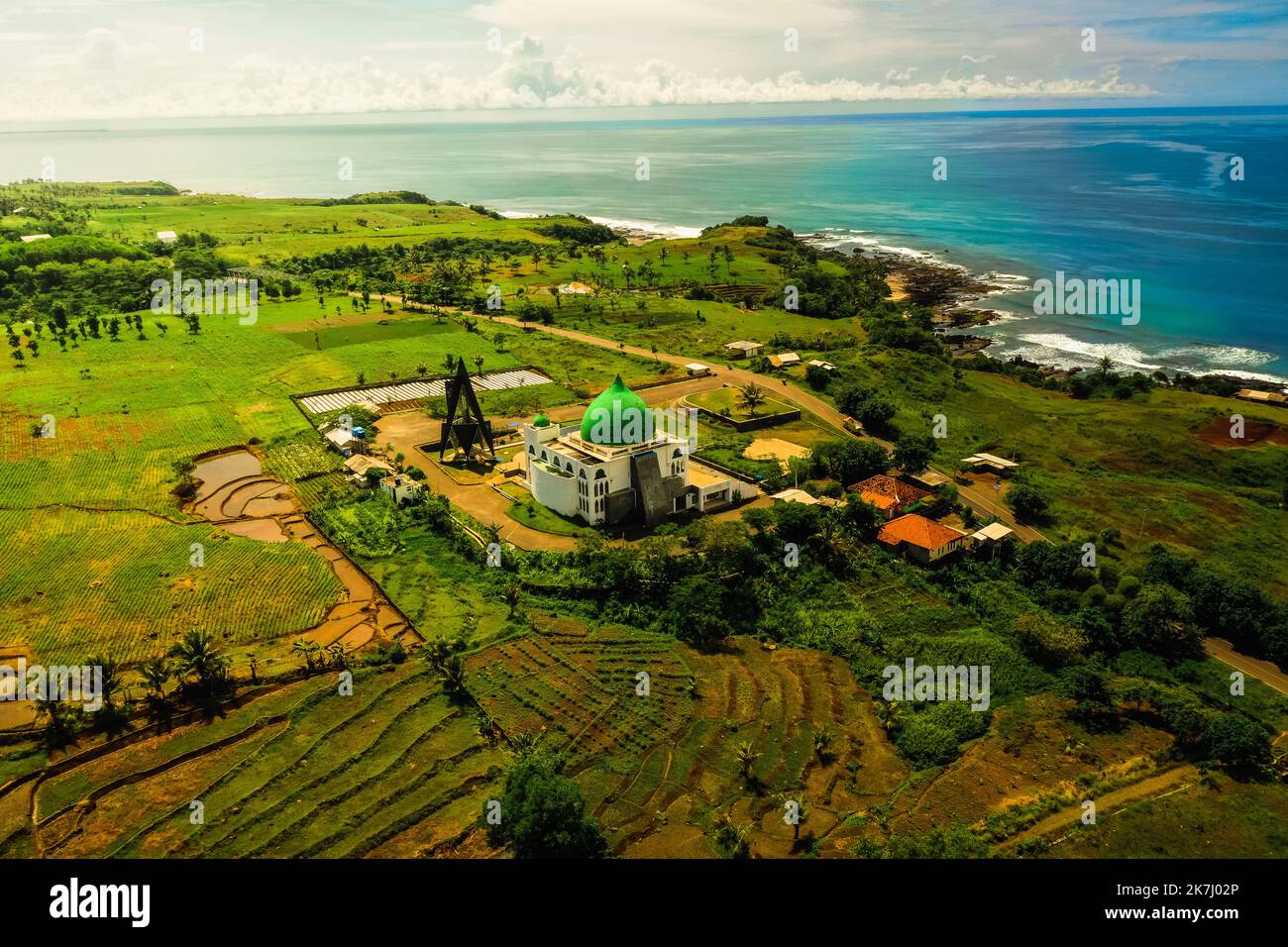 Java road hi-res stock photography and images - Alamy