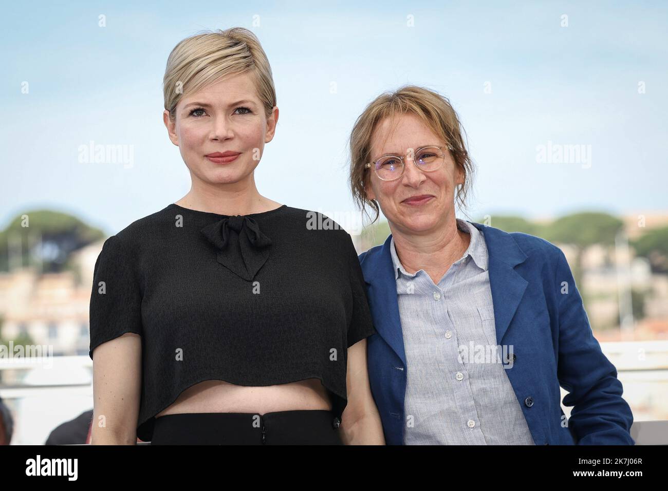 Actrice kelly hi-res stock photography and images - Alamy