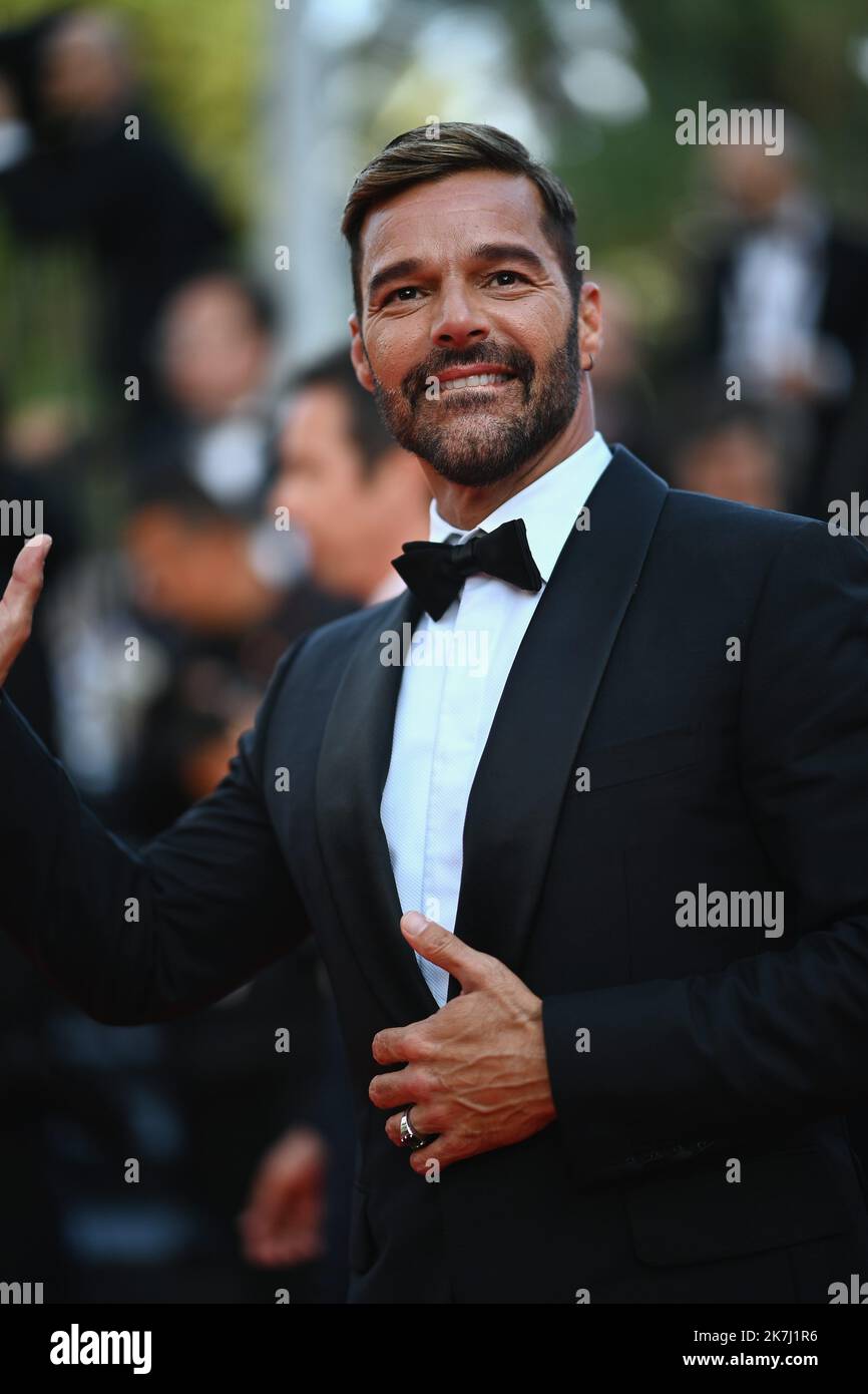 ©franck castel/MAXPPP - 20220005 Elvi Red Carpet - The 75th Annual ...