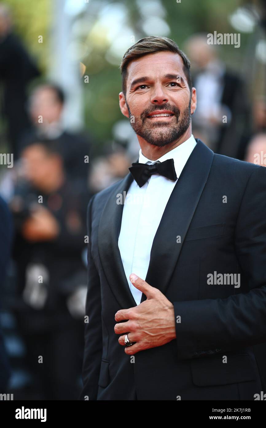 ©franck castel/MAXPPP - 20220005 Elvi Red Carpet - The 75th Annual ...