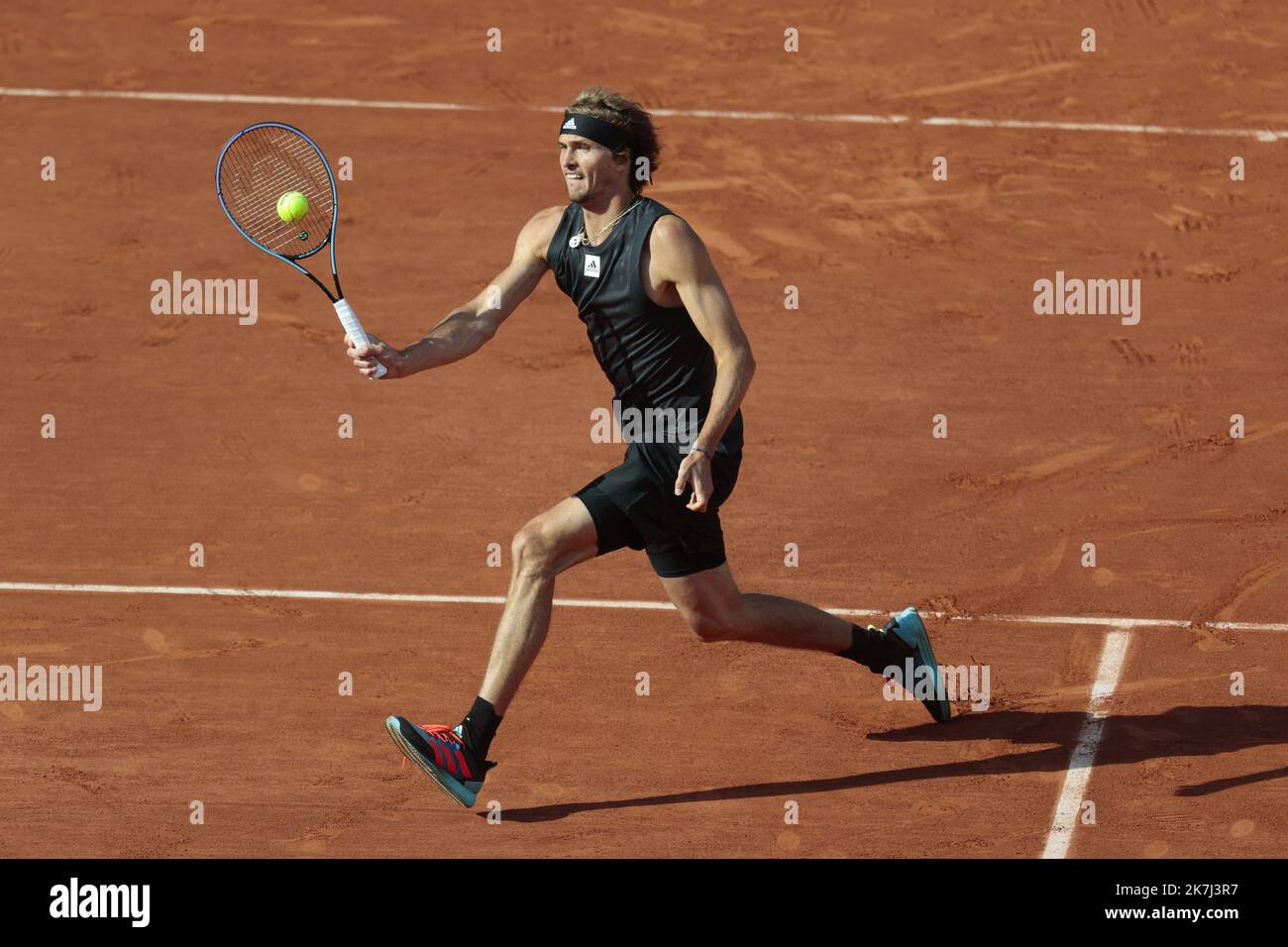Carlos alcaraz forehand hi-res stock photography and images - Alamy