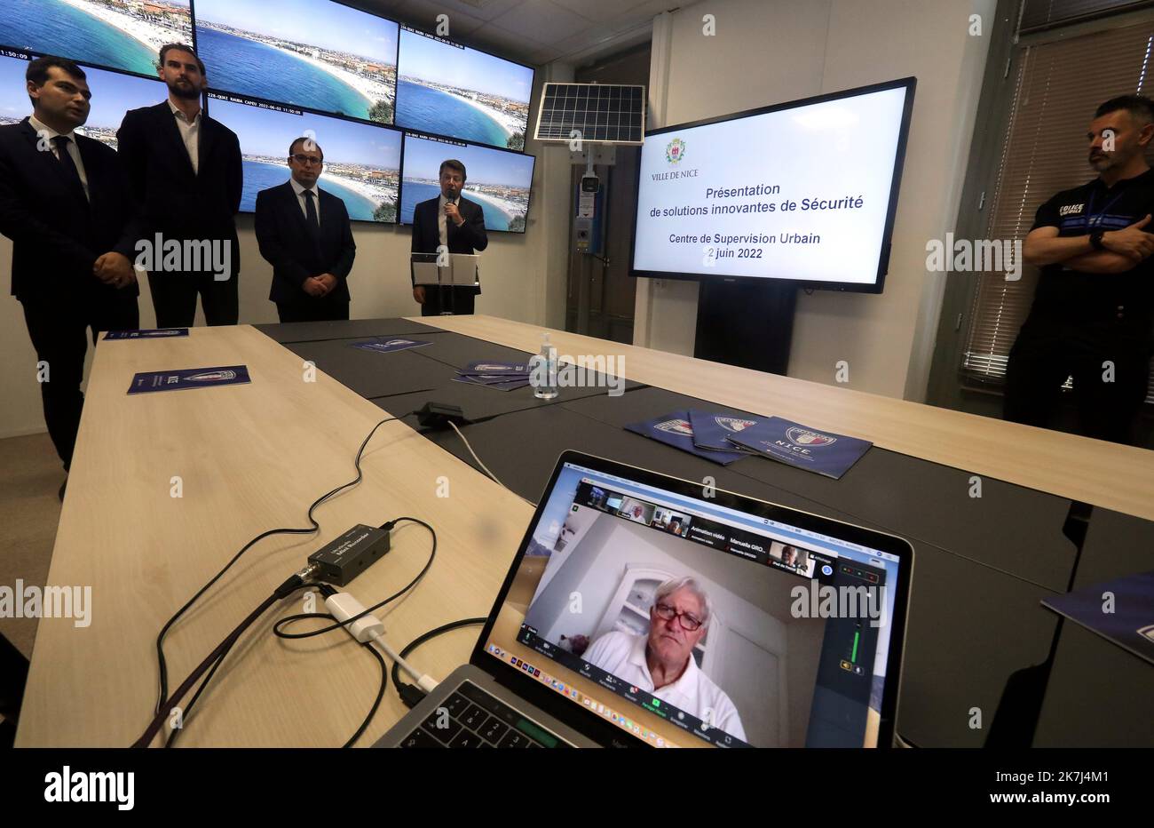 Solutions innovantes hi-res stock photography and images - Alamy