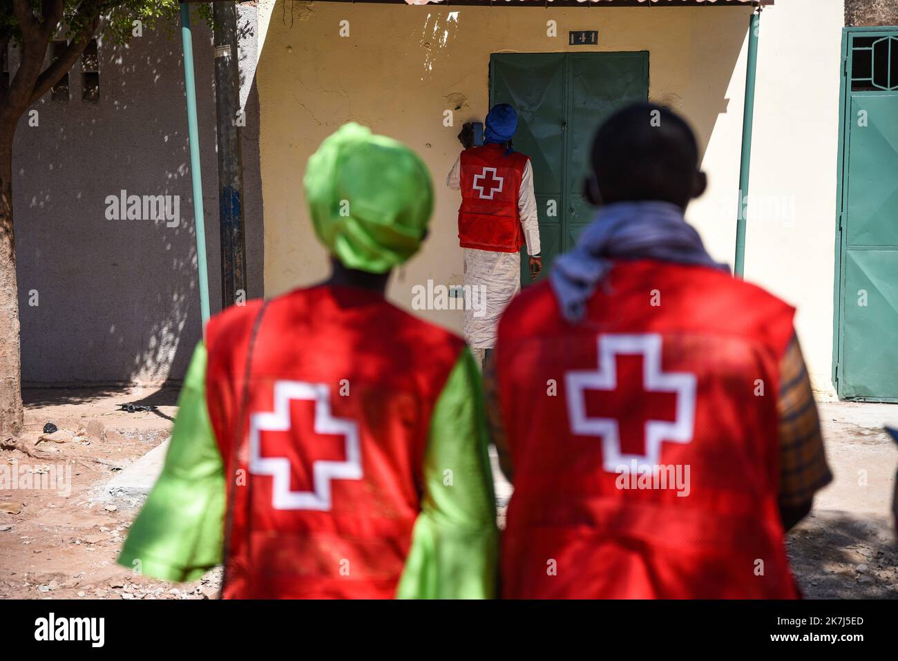 Organisation de la croix rouge hi-res stock photography and images - Alamy