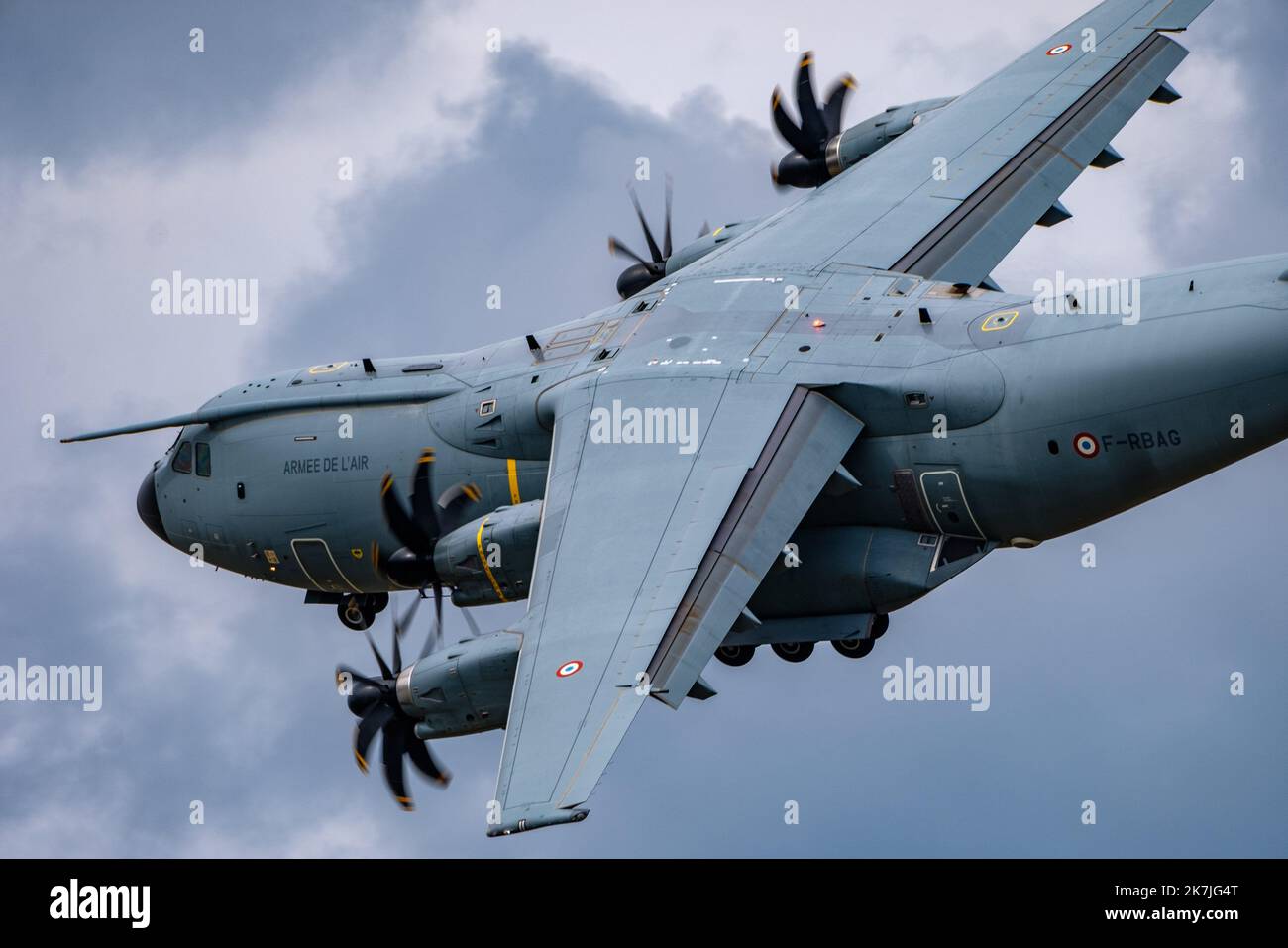 ©Arnaud BEINAT/Maxppp. Airbus A400 M french military cargo plane ...